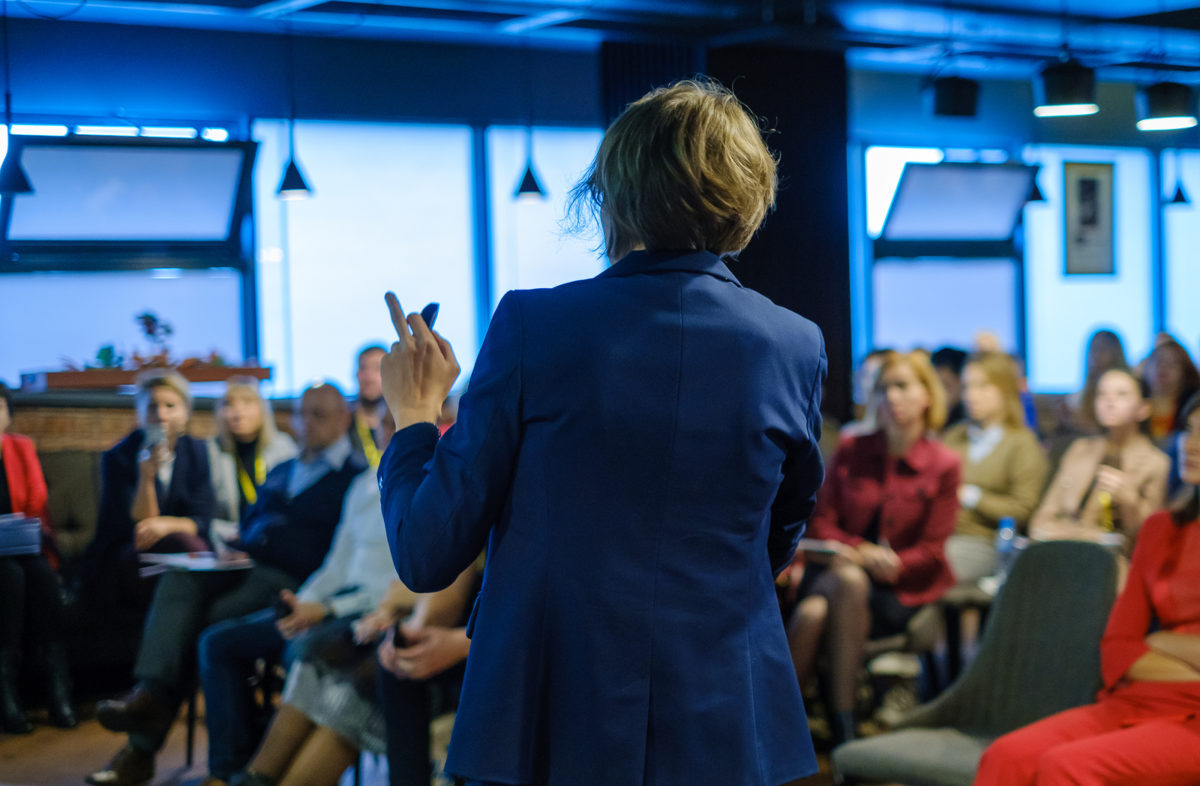 How to Give a Presentation Like a Pro - Agency Management Institute